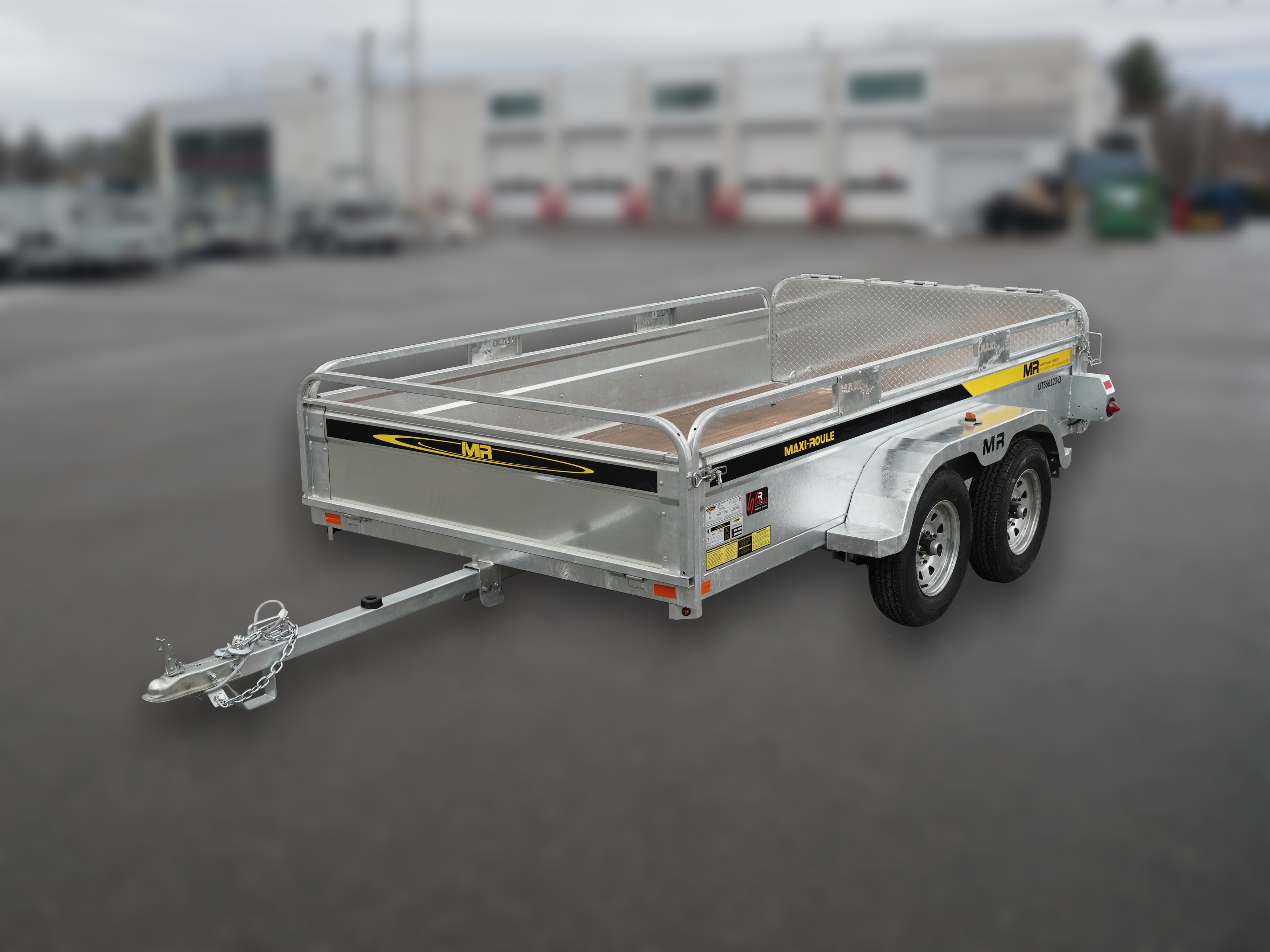 MAXI-ROULE TRAILER UTS 66x123 DOUBLE AXLES | Attaches Remorques Labelle